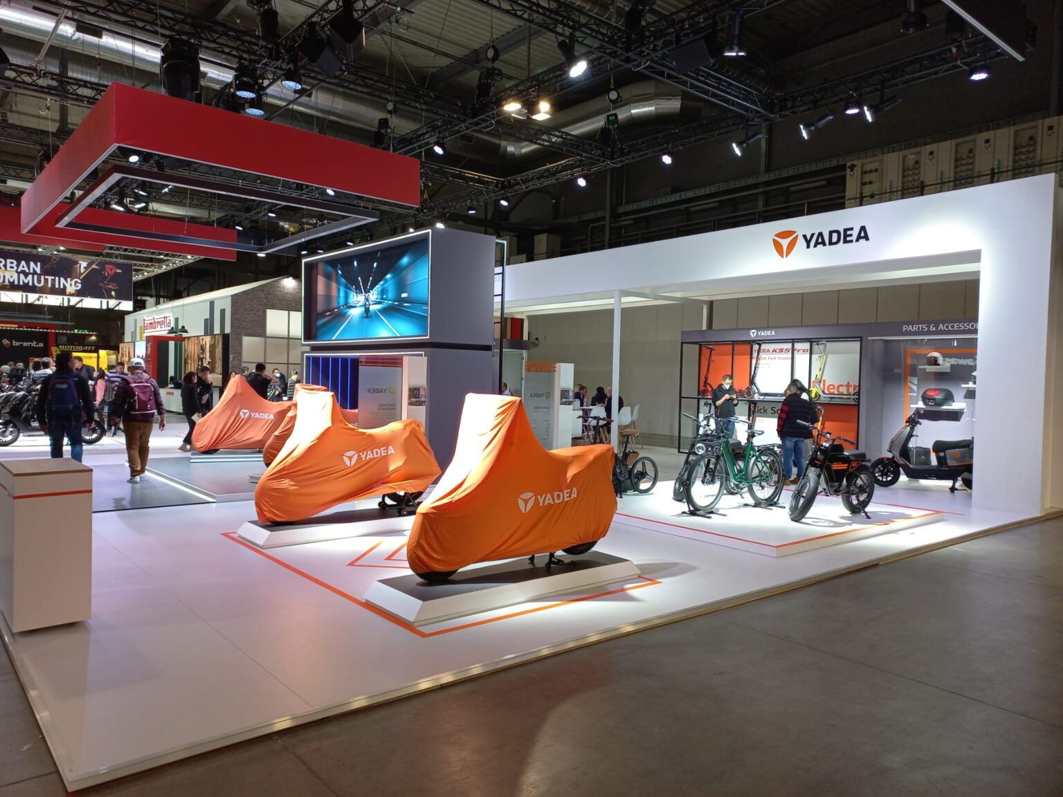 Yadea eletrifica com a Revelação de Dois Novos Modelos na EICMA 2022 ...